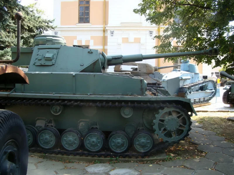 Panzer IV - WalkAround - NET-MAQUETTES